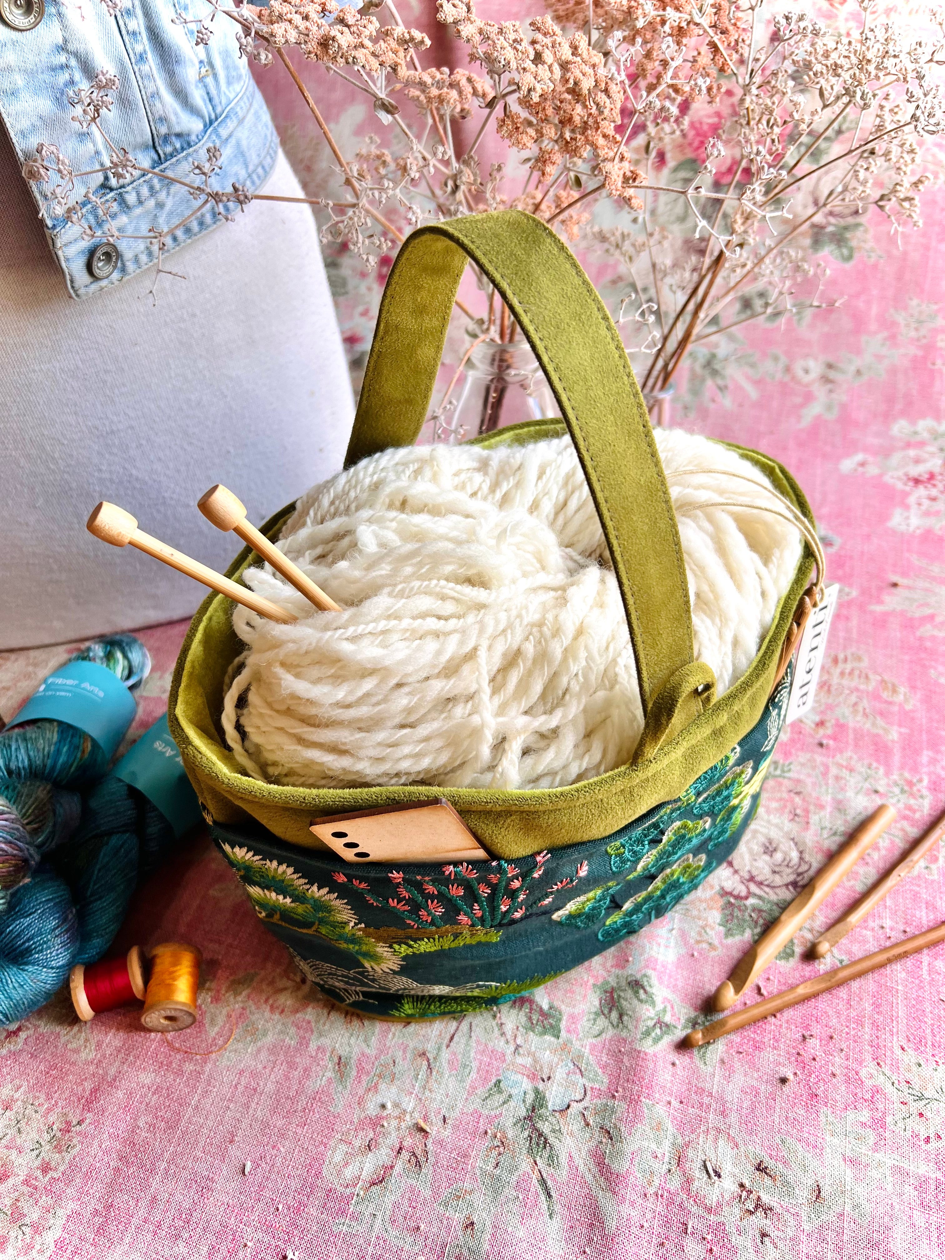 Zen Caddy– Handmade USA Embroidered Yarn & Notions Organizer | Atenti